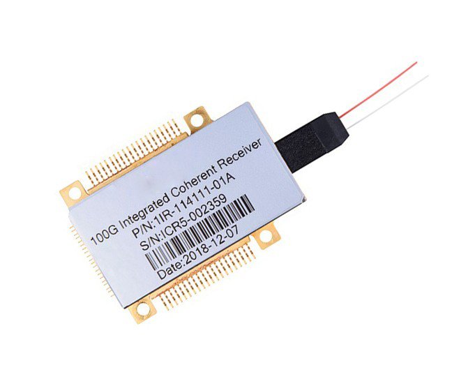100 Gbps Integrated Coherent Receiver - Hucheco